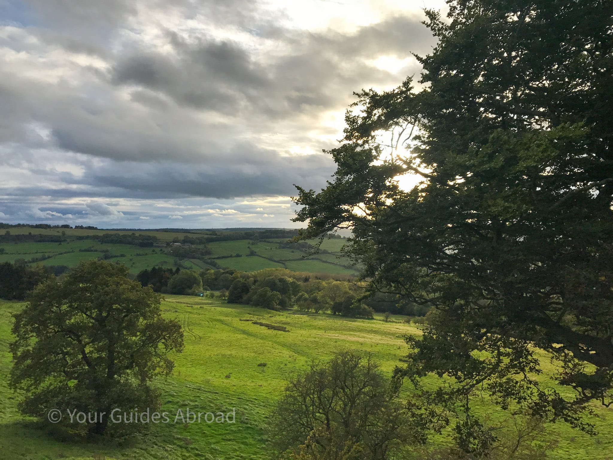 Cotswolds or Bath: Which One Should You Visit? - Your Guides Abroad