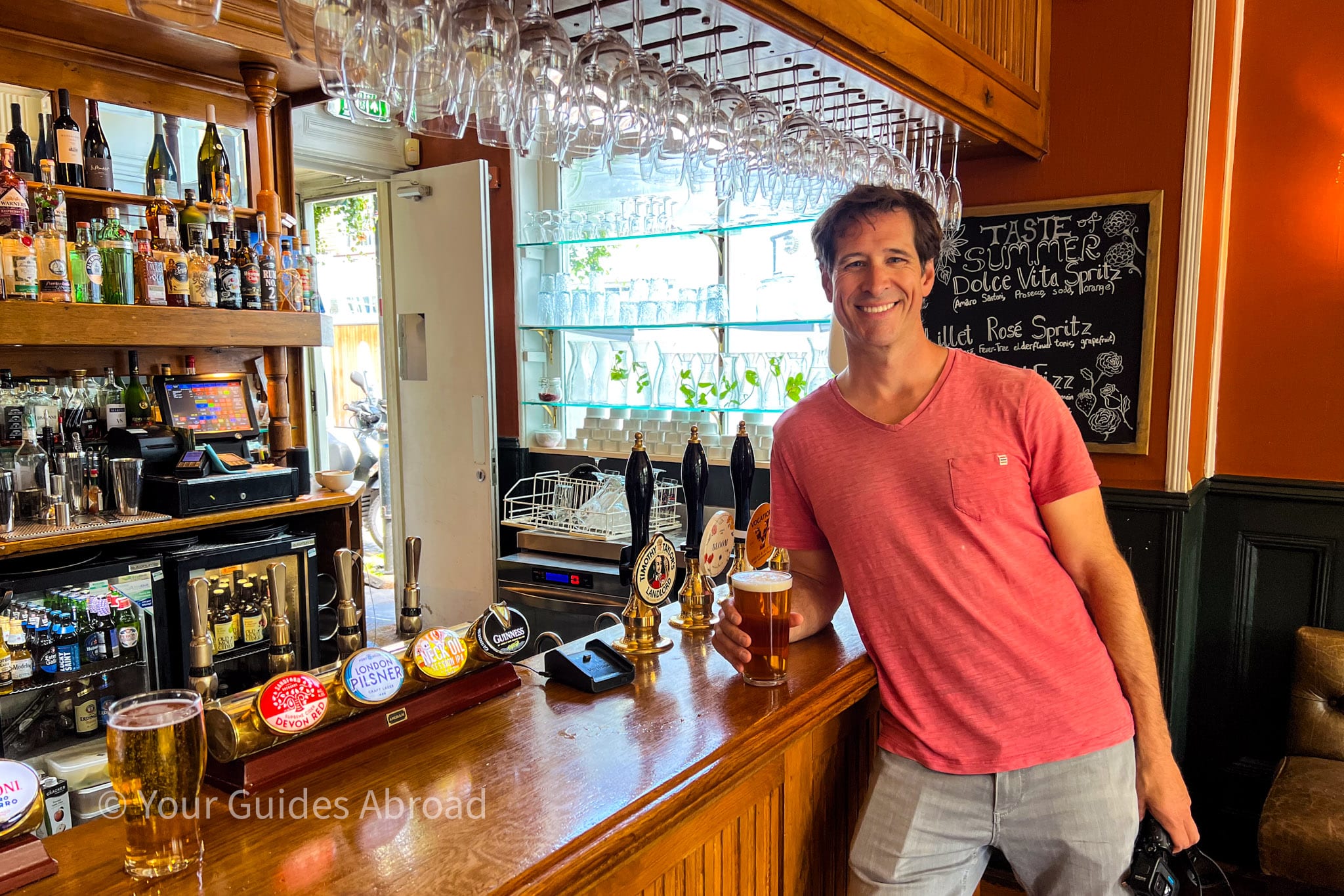 London Pub Guide: The Best Pubs, History, and What to Drink - Your ...