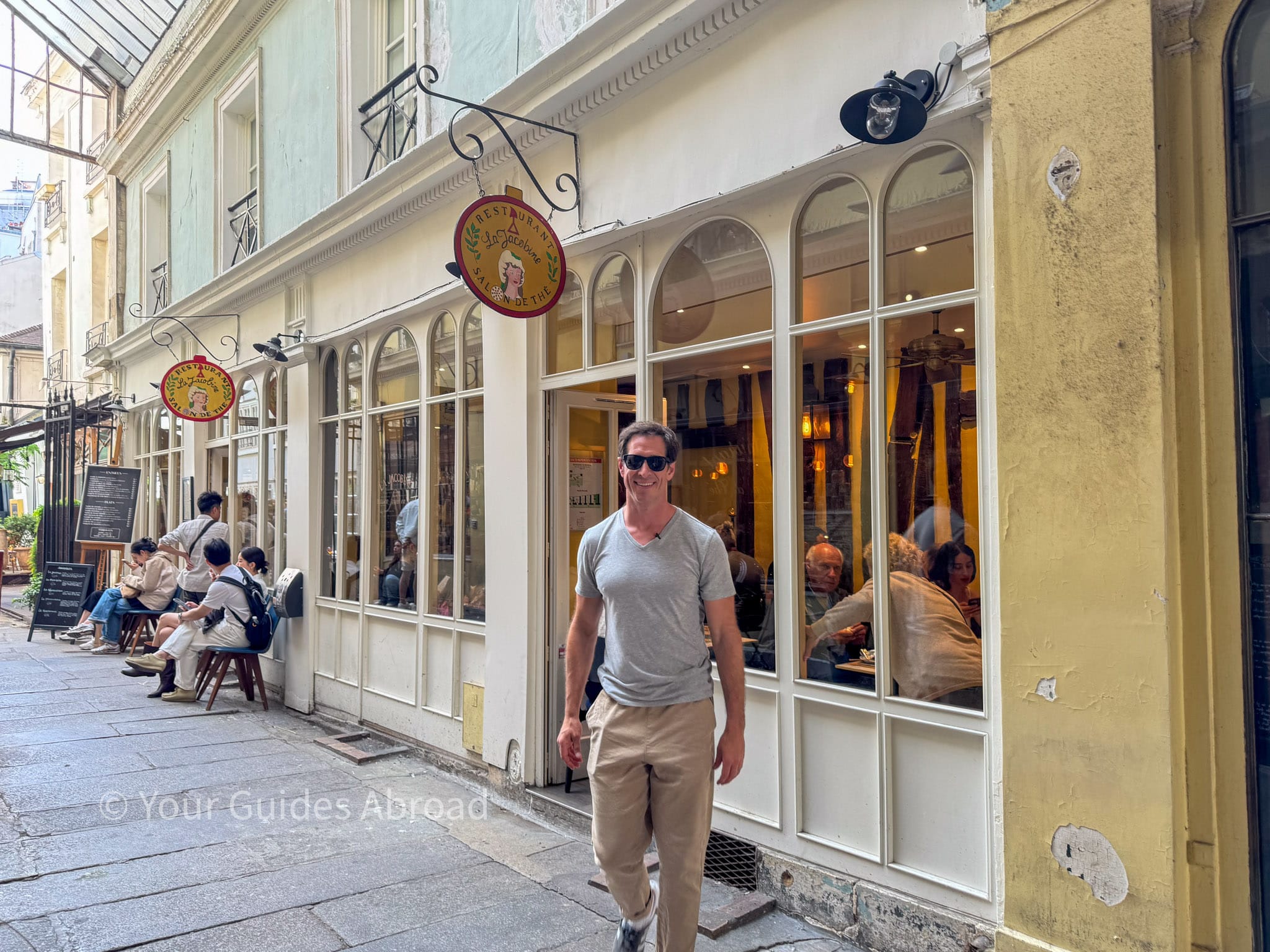 The 11 Best Latin Quarter Paris Restaurants - Your Guides Abroad