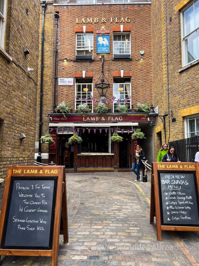 London Pub Guide: The Best Pubs, History, and What to Drink - Your ...